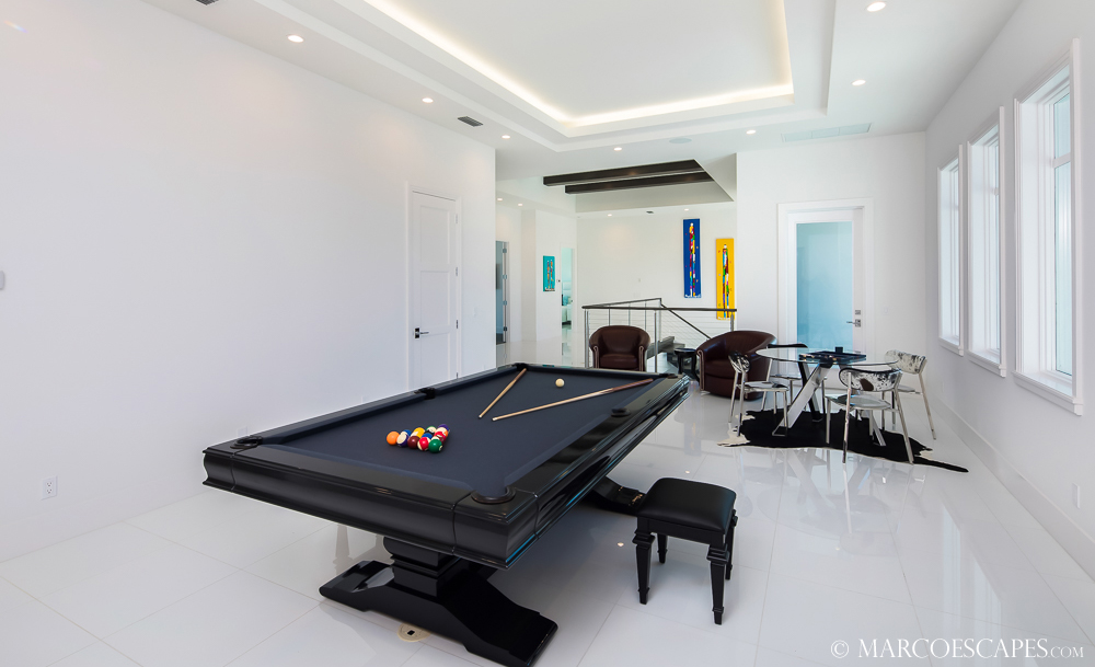 Meridian Blu, 835 South Heathwood Drive | Marco Escapes, Inc ...